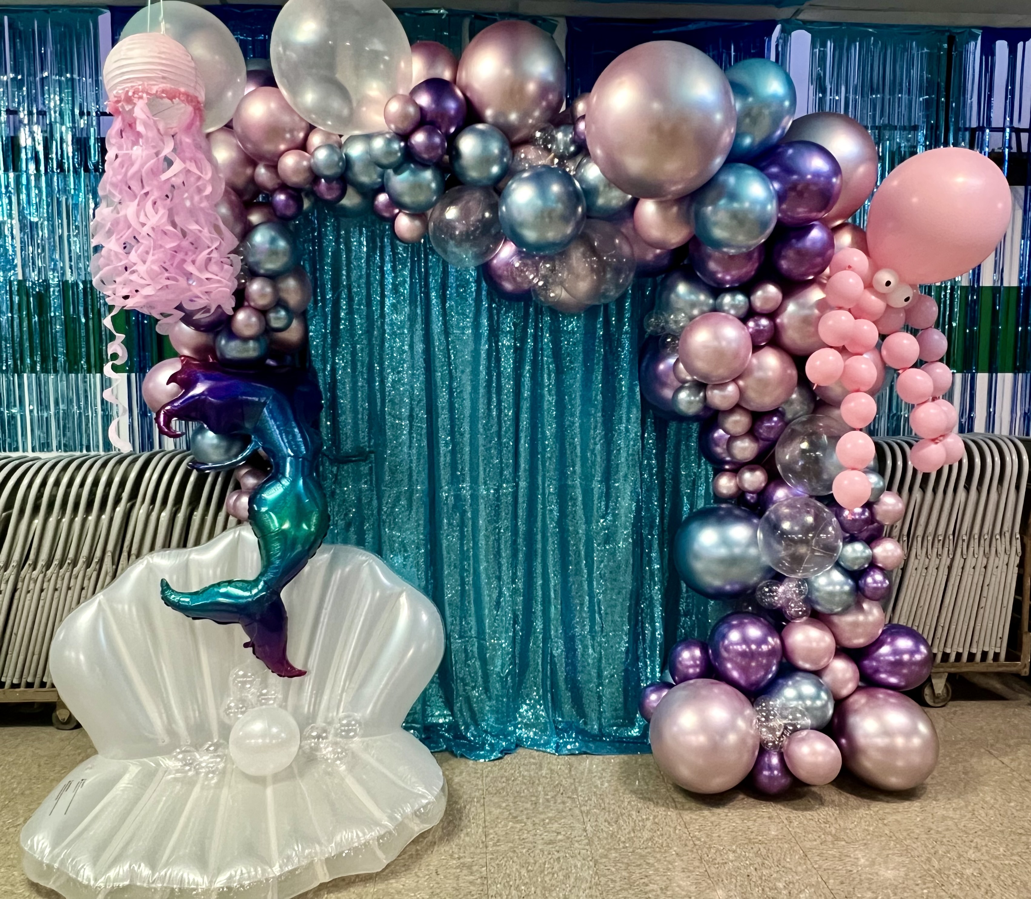 Custom Balloons & Backdrop | Kindly Social by Signs & Love
