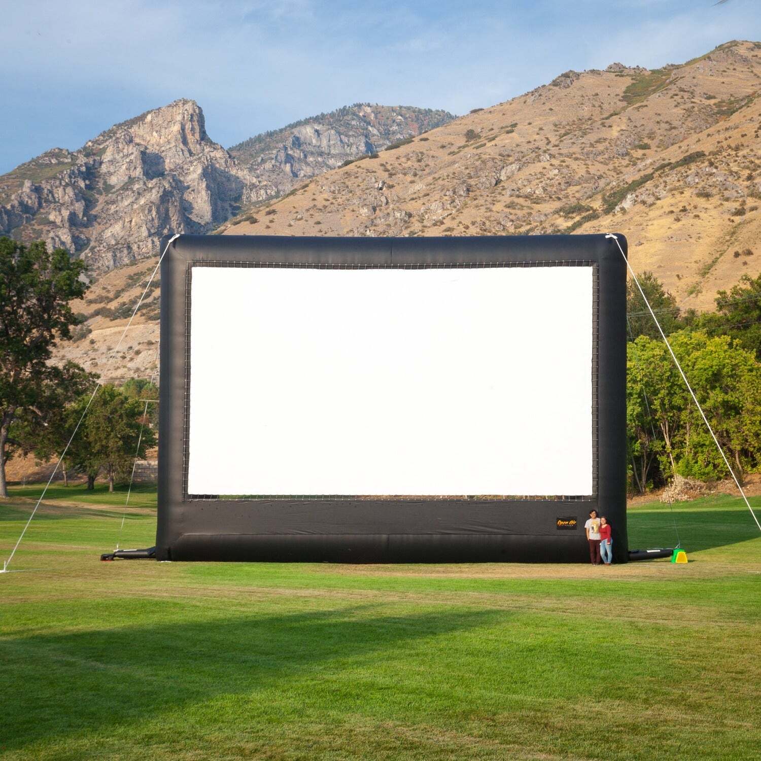 Infladable Movie Screen | Rent Everything Today