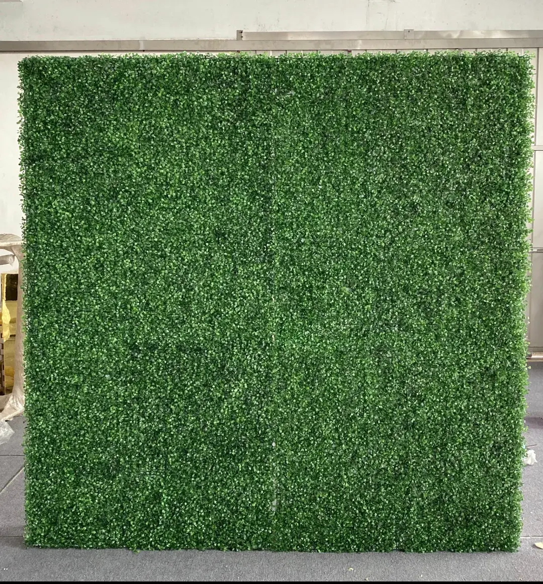 Grass Wall Backdrop | Gonzales Party Rentals