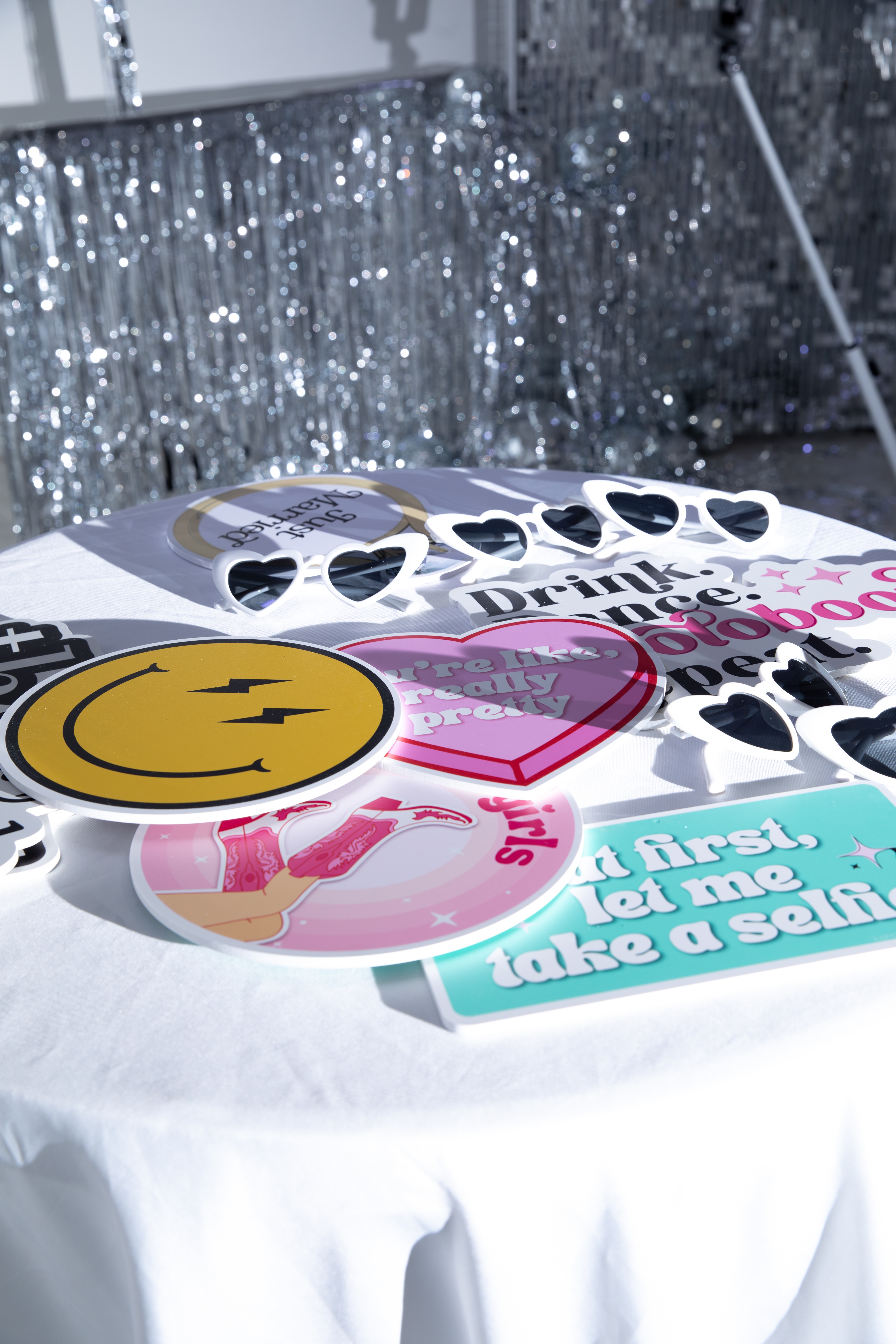 Photo Booth - Custom Props | Vintage/Enclosed & Modern Photo Booth ...