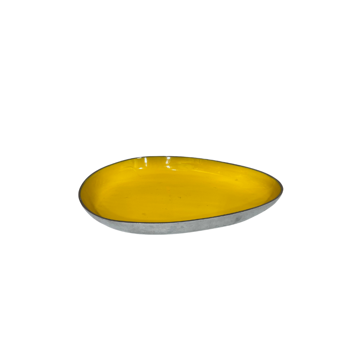 Yellow Enamel Tray | Set Party Rentals Kosher Table Decor & Tablescape ...