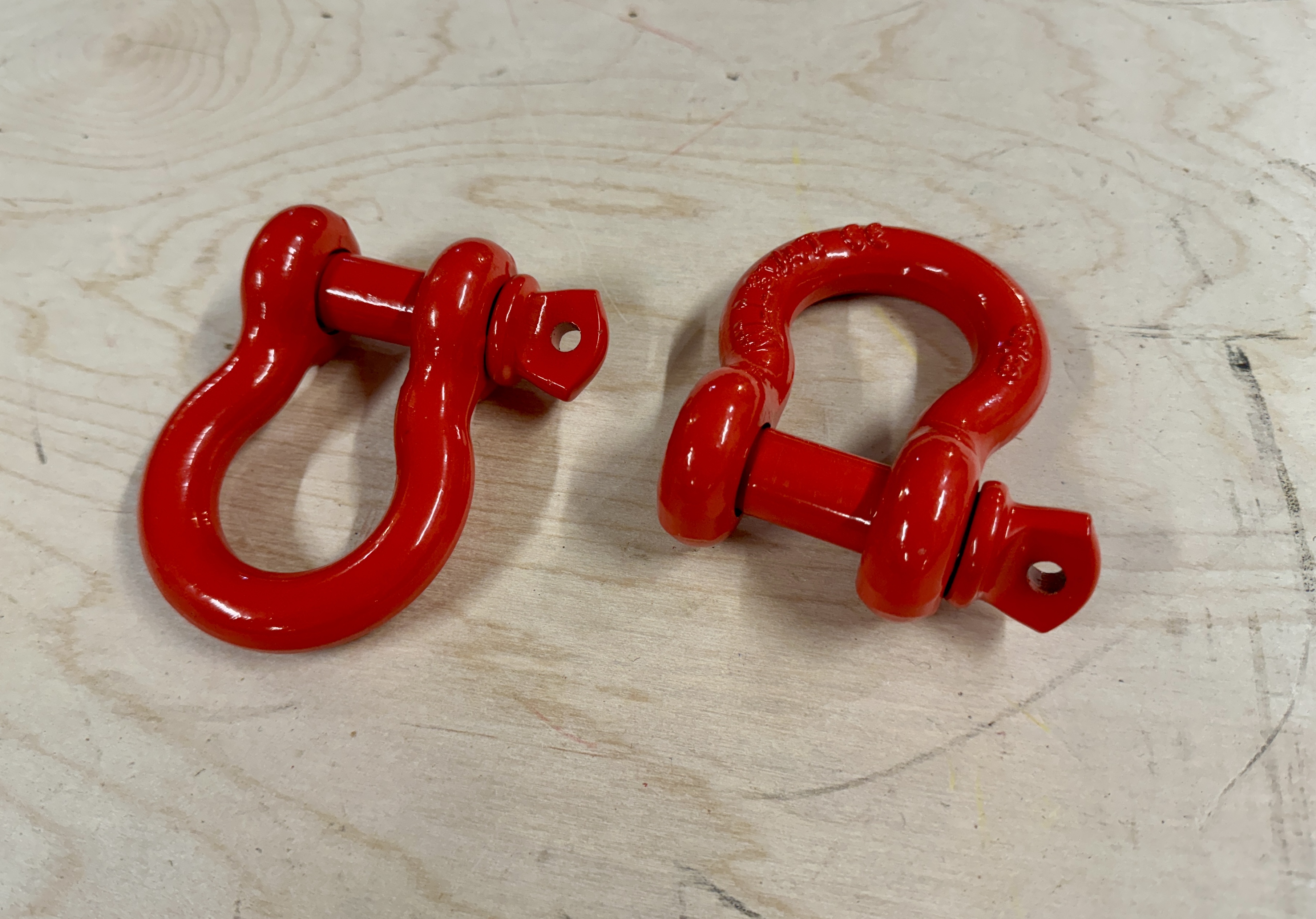 (2) 5/8 in. 3 ton Shackles | Local Trailer Company