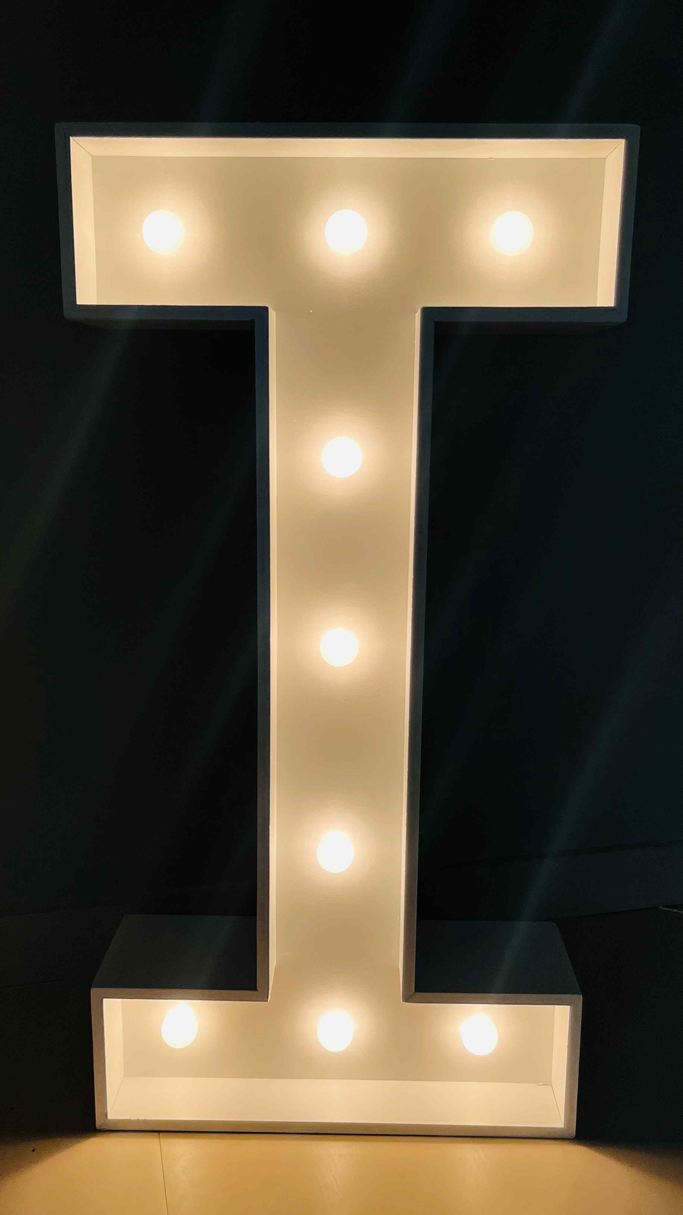 Rent Light-up Marquee Alphabet Party Decoration Letter I | Cobb Party ...