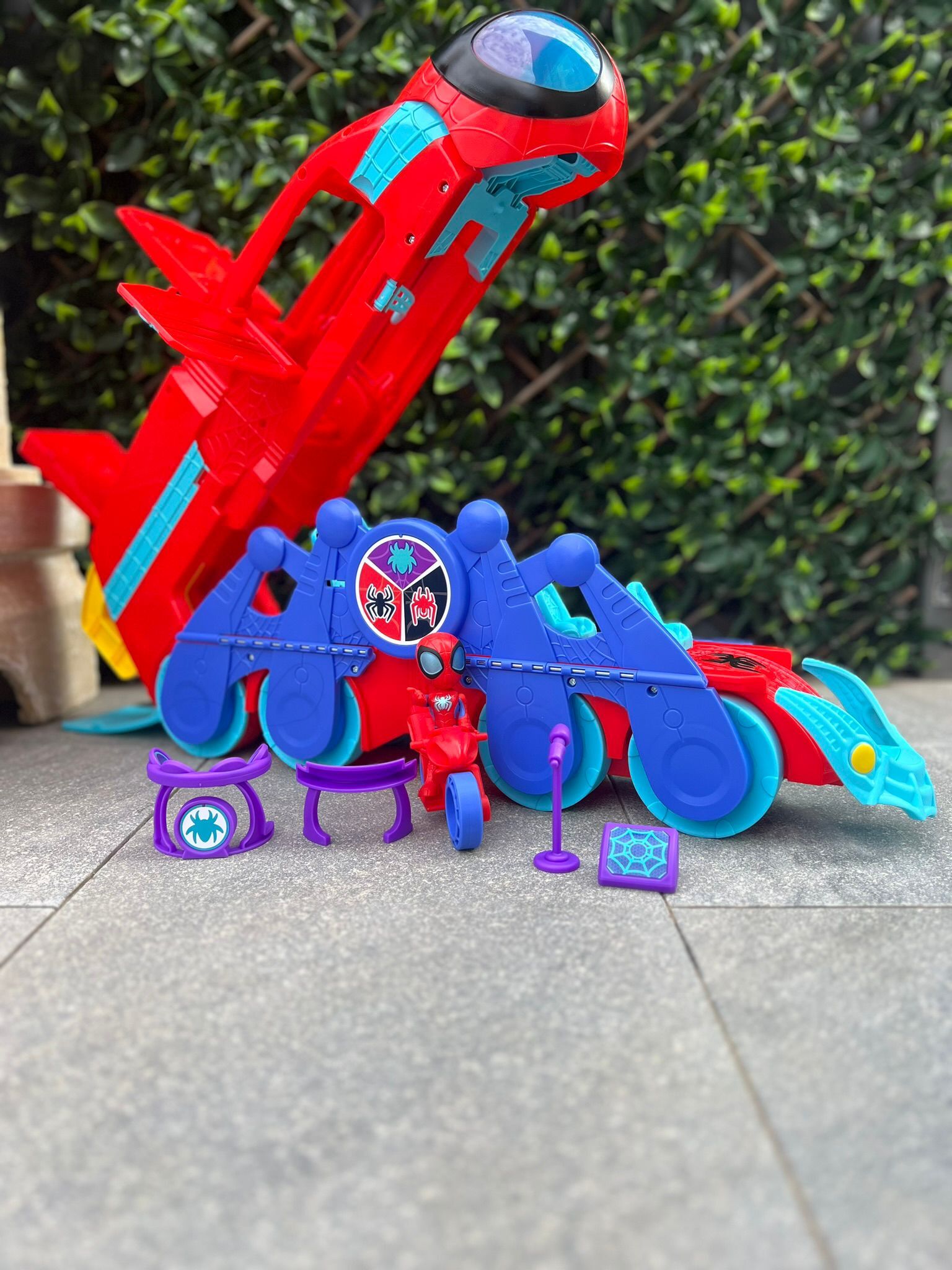 Spidey and Spidey-mobile | Bali Kidz Hire