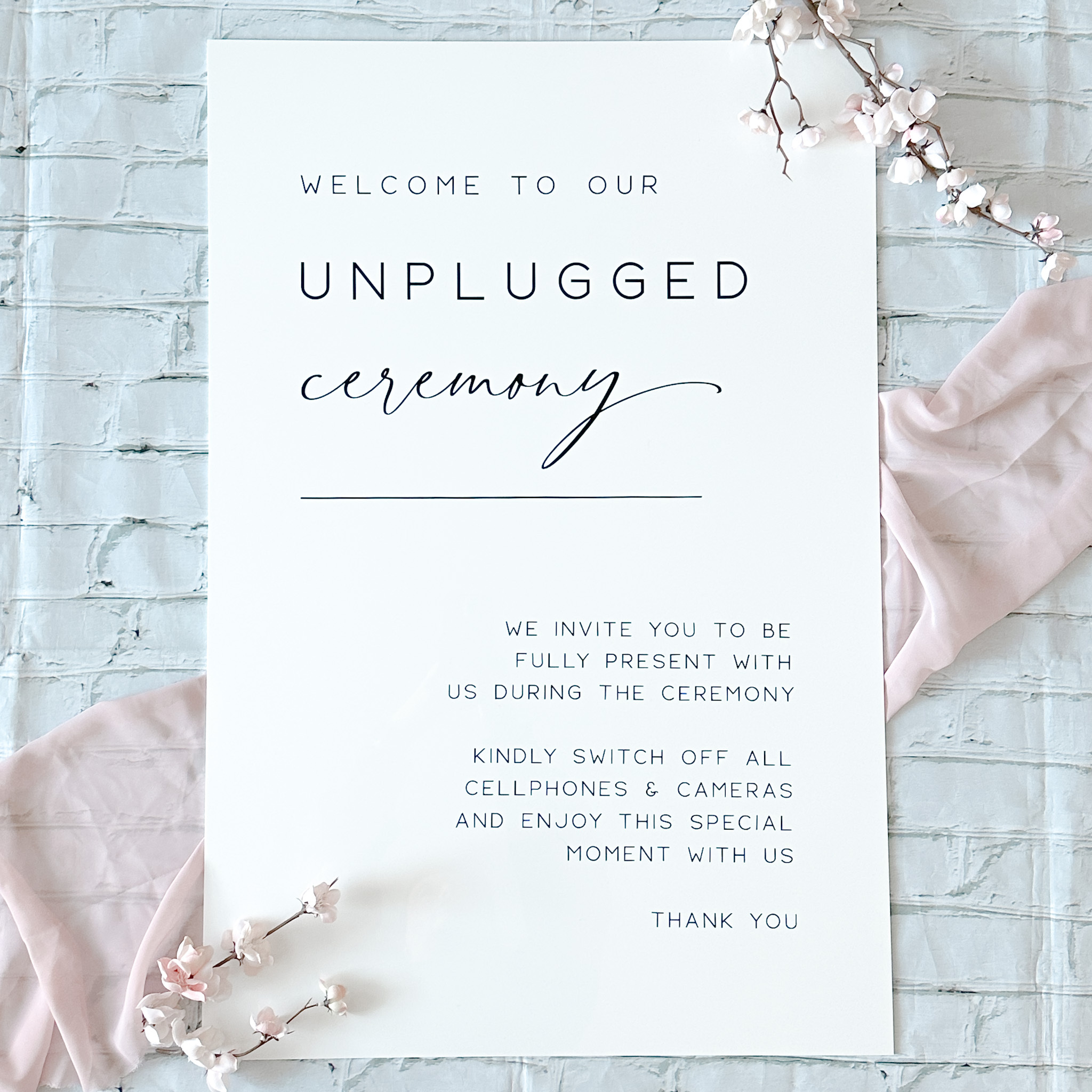 Unplugged Ceremony Acrylic Sign (Oslo) - White/Black | BOXWOOD EVENTS LTD.